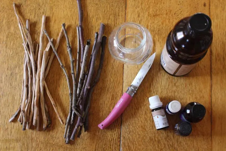 How To Make A Homemade Reed Diffuser | Pip Magazine